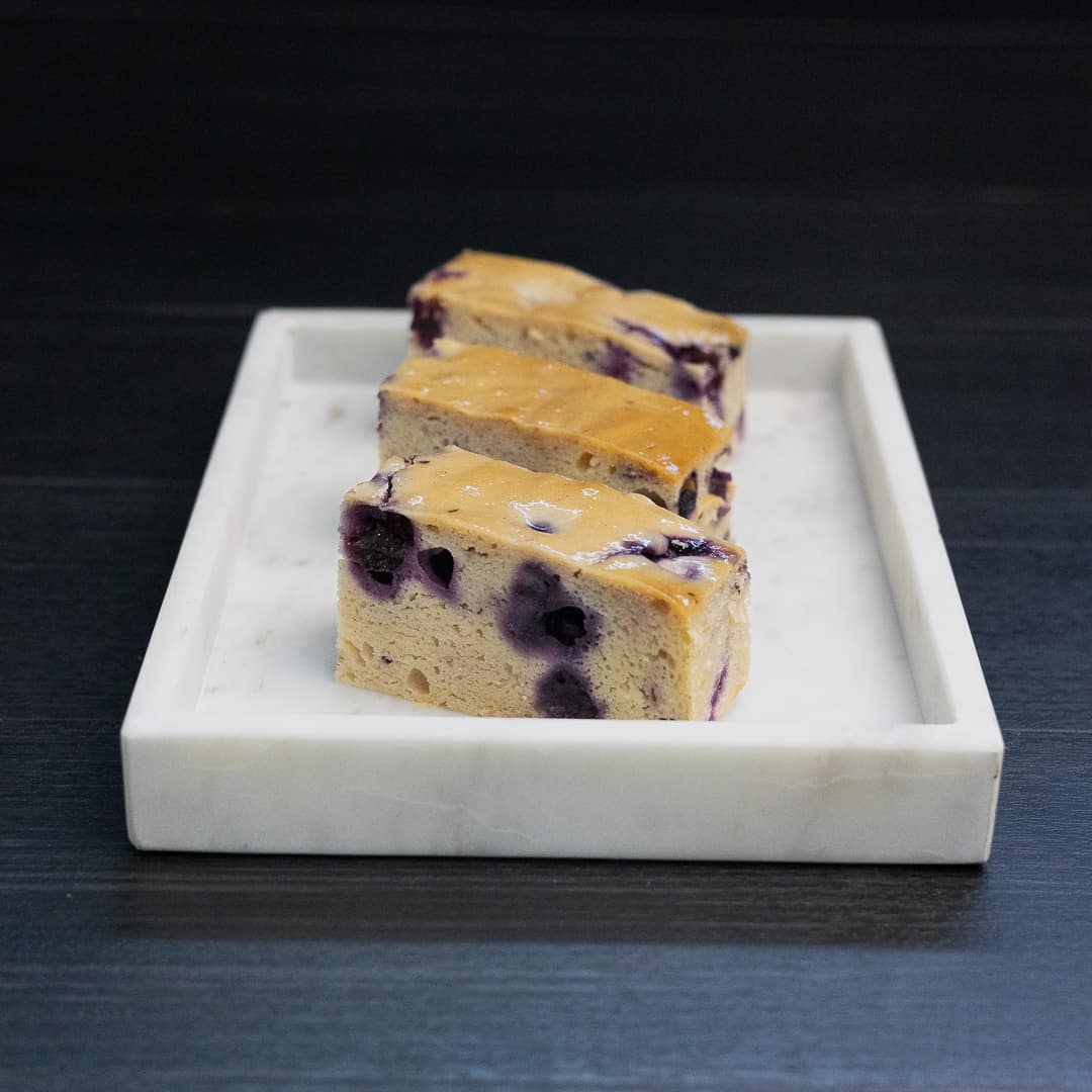 Lemon And Blueberry Vegan Slice For Cafes And Foodservice Businesses